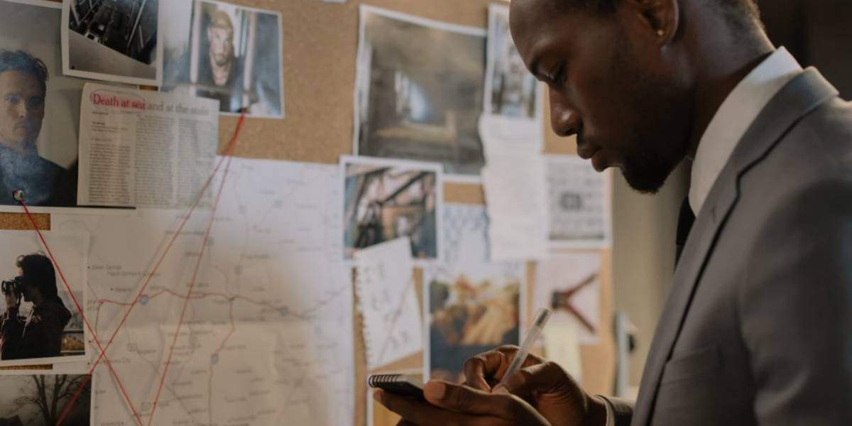 How to Track a Person Using Modern Tools and Apps