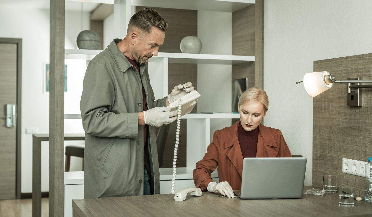 How to Find a Listening Bug in Your House? | Sydneypi